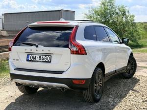 Белый Вольво ХС60 2009 в Рига, объемом двигателя 2.40 л и пробегом 290 тыс. км за 8995 €, фото 5 на AUTOMOTO.COM.LV