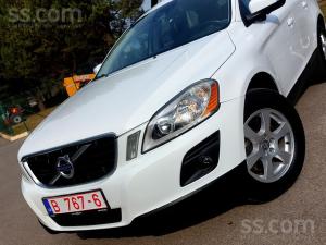 Balts Volvo XC60 2009 Rīga, ar dzinēja tilpumu 2.40 L un nobraukumu 199 tūkst. km par 7900 €, foto 11 vietnē AUTOMOTO.COM.LV