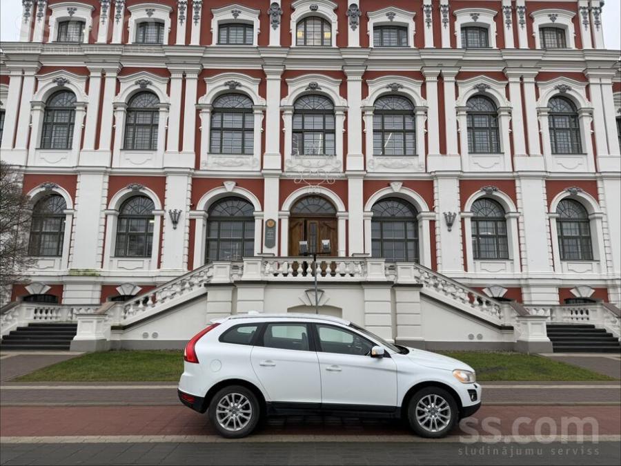 Белый Вольво ХС60 2009 в Елгава, объемом двигателя 2.40 л и пробегом 486 тыс. км за 3790 €, фото 6 на AUTOMOTO.COM.LV
