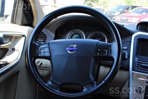 Balts Volvo XC60 2009 Tukums, ar dzinēja tilpumu 2.40 L un nobraukumu 260 tūkst. km par 8700 €, foto 11 vietnē AUTOMOTO.COM.LV