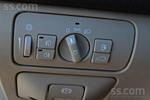 Balts Volvo XC60 2009 Tukums, ar dzinēja tilpumu 2.40 L un nobraukumu 260 tūkst. km par 8700 €, foto 13 vietnē AUTOMOTO.COM.LV