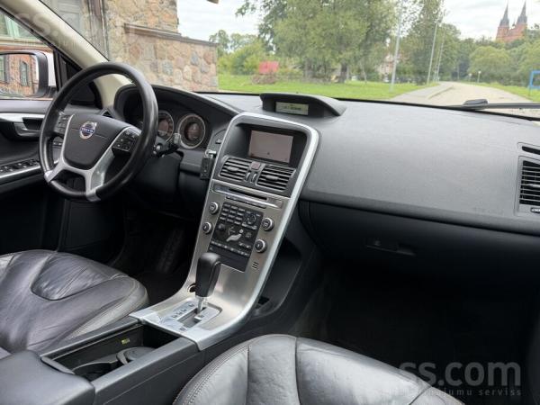 Balts Volvo XC60 2009 Rēzekne, ar dzinēja tilpumu 2.40 L un nobraukumu 226 tūkst. km par 7990 €, foto 7 vietnē AUTOMOTO.COM.LV
