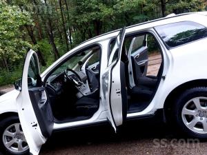 Balts Volvo XC60 2009 Rīga, ar dzinēja tilpumu 2.40 L un nobraukumu 195 tūkst. km par 7770 €, foto 30 vietnē AUTOMOTO.COM.LV