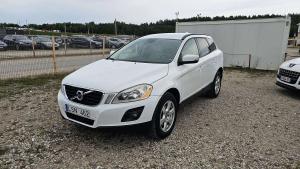 White Volvo XC60 2009 in Vilnius, with an engine capacity of 2.40 L and mileage of 308 thousand km for 3900 €, photo  on AUTOMOTO.COM.LV