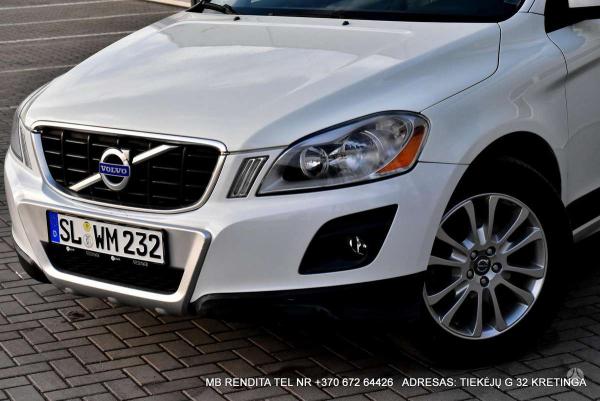 Balts Volvo XC60 2010 Kretinga, ar dzinēja tilpumu 2.40 L un nobraukumu 144 tūkst. km par 8999 €, foto 4 vietnē AUTOMOTO.COM.LV