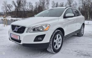 White Volvo XC60 2010 in Utena, with an engine capacity of 2.40 L and mileage of 310 thousand km for 6750 €, photo  on AUTOMOTO.COM.LV