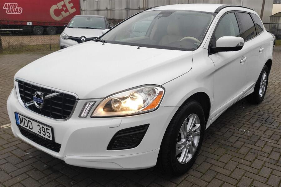 White Volvo XC60 2010 in Taurage, with an engine capacity of 2.00 L and mileage of 183 thousand km for 7500 €, photo 1 on AUTOMOTO.COM.LV