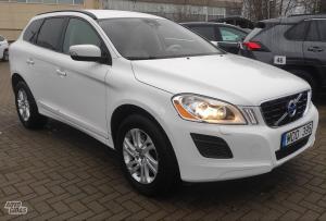 White Volvo XC60 2010 in Taurage, with an engine capacity of 2.00 L and mileage of 183 thousand km for 7500 €, photo 3 on AUTOMOTO.COM.LV