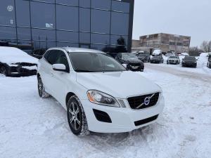 Balts Volvo XC60 2010 Telšiai, ar dzinēja tilpumu 2.95 L un nobraukumu 239 tūkst. km par 9300 €, foto 11 vietnē AUTOMOTO.COM.LV