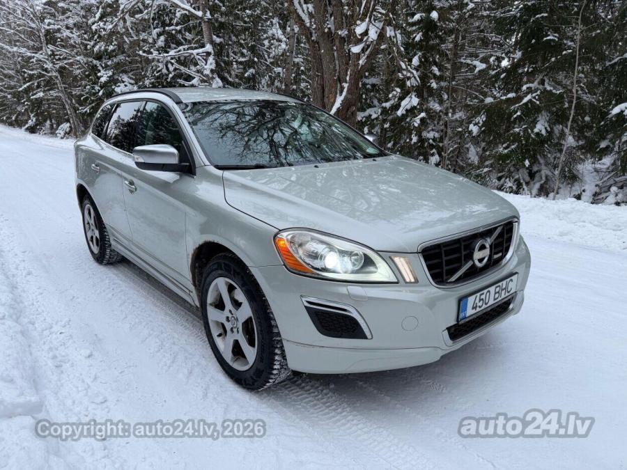 White Volvo XC60 2010 in Tallinn, with an engine capacity of 2.40 L and mileage of 408 thousand km for 6999 €, photo 3 on AUTOMOTO.COM.LV