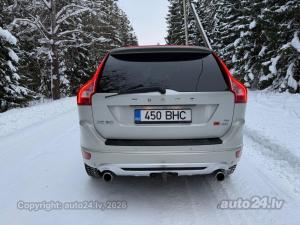 White Volvo XC60 2010 in Tallinn, with an engine capacity of 2.40 L and mileage of 408 thousand km for 6999 €, photo 6 on AUTOMOTO.COM.LV