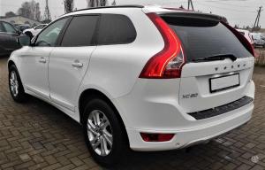 White Volvo XC60 2010 in Taurage, with an engine capacity of 1.98 L and mileage of 183 thousand km for 7999 €, photo 4 on AUTOMOTO.COM.LV