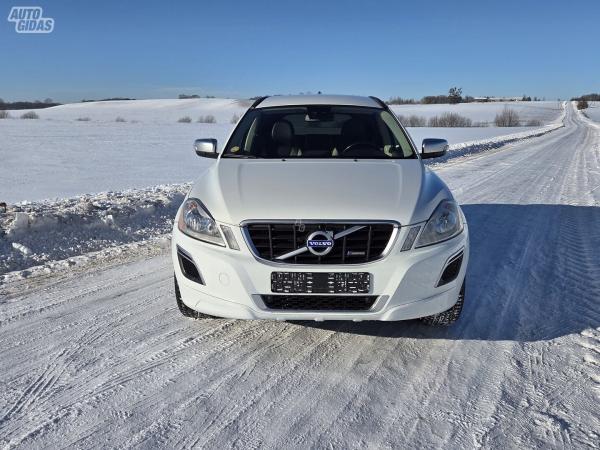 Balts Volvo XC60 2010 Kauņa, ar dzinēja tilpumu 2.40 L un nobraukumu 288 tūkst. km par 7950 €, foto 8 vietnē AUTOMOTO.COM.LV