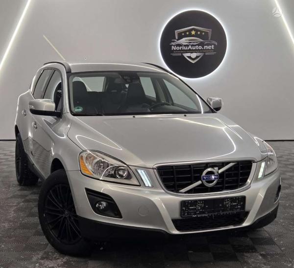 Balts Volvo XC60 2010 Marijampole, ar dzinēja tilpumu 2.40 L un nobraukumu 212 tūkst. km par 8999 €, foto 1 vietnē AUTOMOTO.COM.LV