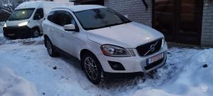 Balts Volvo XC60 2010 Kauņa, ar dzinēja tilpumu 2.40 L un nobraukumu 417 tūkst. km par 3900 €, foto 3 vietnē AUTOMOTO.COM.LV