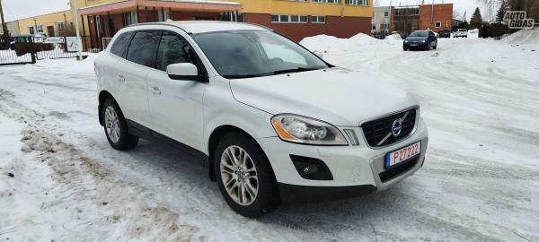 Balts Volvo XC60 2010 Kauņa, ar dzinēja tilpumu 2.40 L un nobraukumu 417 tūkst. km par 4499 €, foto 5 vietnē AUTOMOTO.COM.LV