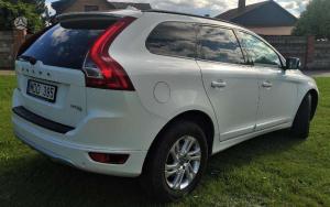 Balts Volvo XC60 2010 Tauragė, ar dzinēja tilpumu 1.98 L un nobraukumu 183 tūkst. km par 7750 €, foto  vietnē AUTOMOTO.COM.LV