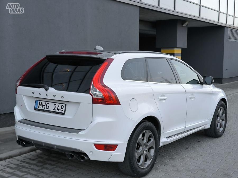 Balts Volvo XC60 2010 Viļņa, ar dzinēja tilpumu 2.40 L un nobraukumu 247 tūkst. km par 7400 €, foto 5 vietnē AUTOMOTO.COM.LV