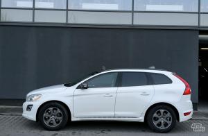 Balts Volvo XC60 2010 Viļņa, ar dzinēja tilpumu 2.40 L un nobraukumu 247 tūkst. km par 7400 €, foto 8 vietnē AUTOMOTO.COM.LV
