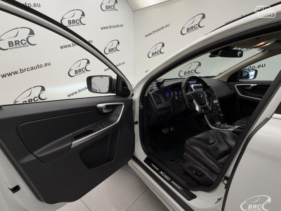 Balts Volvo XC60 2010 Avižieniai, ar dzinēja tilpumu 2.40 L un nobraukumu 358 tūkst. km par 6300 €, foto 22 vietnē AUTOMOTO.COM.LV