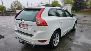 White Volvo XC60 2010 in Riga, with an engine capacity of 2.40 L and mileage of 301 thousand km for 7550 €, photo 7 on AUTOMOTO.COM.LV