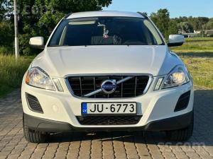Balts Volvo XC60 2010 Ogre, ar dzinēja tilpumu 2.00 L un nobraukumu 331 tūkst. km par 4990 €, foto 16 vietnē AUTOMOTO.COM.LV