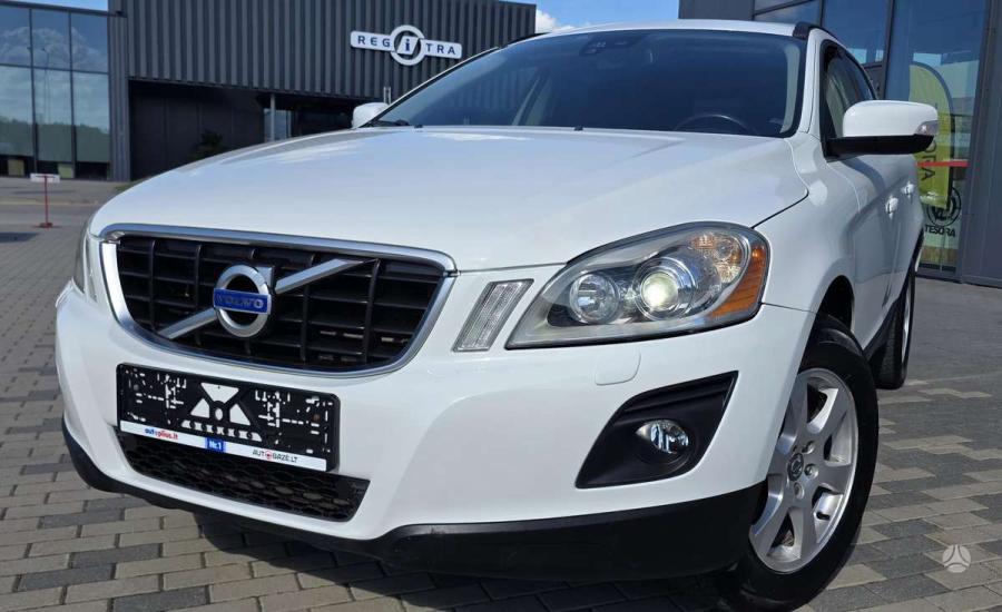 Balts Volvo XC60 2010 Šauļi, ar dzinēja tilpumu 2.40 L un nobraukumu 280 tūkst. km par 8650 €, foto 7 vietnē AUTOMOTO.COM.LV