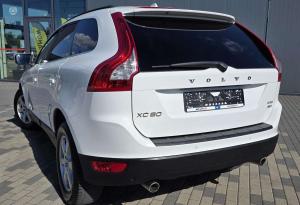 Balts Volvo XC60 2010 Šauļi, ar dzinēja tilpumu 2.40 L un nobraukumu 280 tūkst. km par 8650 €, foto 14 vietnē AUTOMOTO.COM.LV