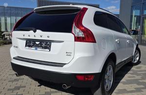 Balts Volvo XC60 2010 Šauļi, ar dzinēja tilpumu 2.40 L un nobraukumu 280 tūkst. km par 8650 €, foto 16 vietnē AUTOMOTO.COM.LV