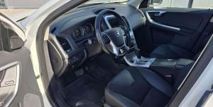 Balts Volvo XC60 2010 Šauļi, ar dzinēja tilpumu 2.40 L un nobraukumu 280 tūkst. km par 8650 €, foto 21 vietnē AUTOMOTO.COM.LV