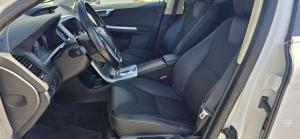 Balts Volvo XC60 2010 Šauļi, ar dzinēja tilpumu 2.40 L un nobraukumu 280 tūkst. km par 8650 €, foto 25 vietnē AUTOMOTO.COM.LV