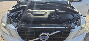 Balts Volvo XC60 2010 Šauļi, ar dzinēja tilpumu 2.40 L un nobraukumu 280 tūkst. km par 8650 €, foto 36 vietnē AUTOMOTO.COM.LV