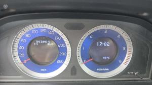 Balts Volvo XC60 2010 Viļņa, ar dzinēja tilpumu 2.40 L un nobraukumu 262 tūkst. km par 5000 €, foto 7 vietnē AUTOMOTO.COM.LV
