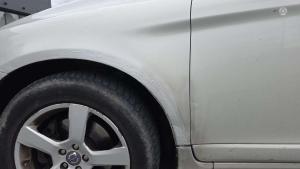 Balts Volvo XC60 2010 Viļņa, ar dzinēja tilpumu 2.40 L un nobraukumu 262 tūkst. km par 5000 €, foto 12 vietnē AUTOMOTO.COM.LV