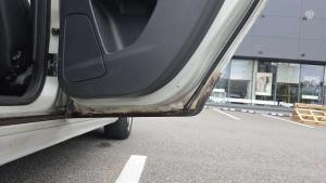 Balts Volvo XC60 2010 Viļņa, ar dzinēja tilpumu 2.40 L un nobraukumu 262 tūkst. km par 5000 €, foto 15 vietnē AUTOMOTO.COM.LV