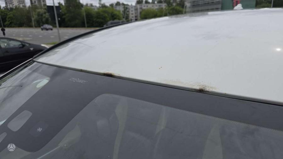 Balts Volvo XC60 2010 Viļņa, ar dzinēja tilpumu 2.40 L un nobraukumu 262 tūkst. km par 5000 €, foto 16 vietnē AUTOMOTO.COM.LV