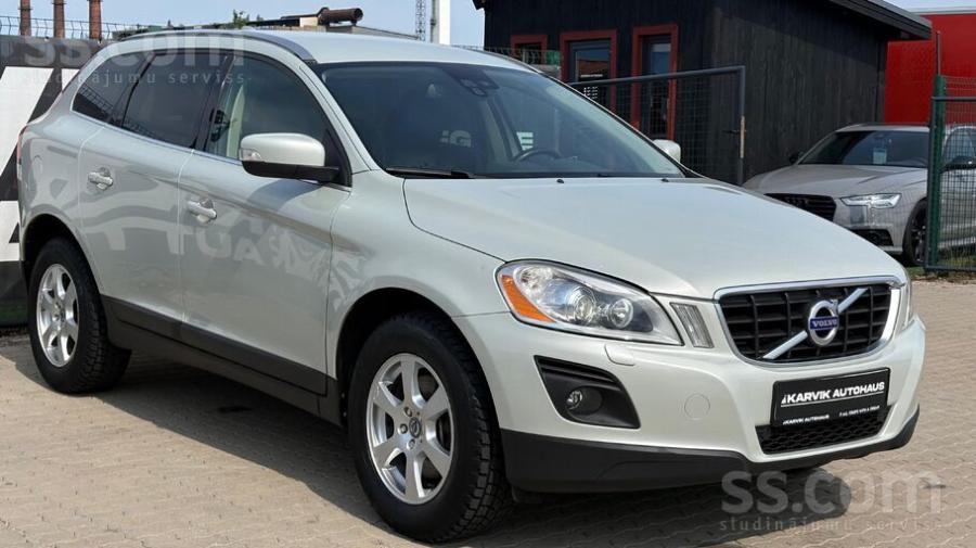 Balts Volvo XC60 2010 Liepāja, ar dzinēja tilpumu 2.40 L un nobraukumu 222 tūkst. km par 7850 €, foto 3 vietnē AUTOMOTO.COM.LV