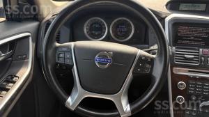 Balts Volvo XC60 2010 Liepāja, ar dzinēja tilpumu 2.40 L un nobraukumu 222 tūkst. km par 7850 €, foto 15 vietnē AUTOMOTO.COM.LV