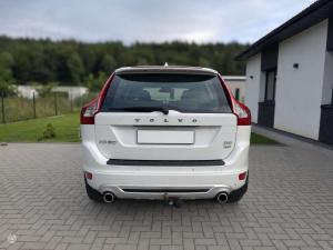 White Volvo XC60 2010 in Vilnius, with an engine capacity of 2.40 L and mileage of 189 thousand km for 8300 €, photo 7 on AUTOMOTO.COM.LV
