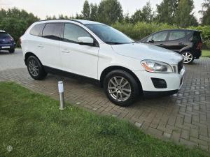 Белый Вольво ХС60 2010 в Вильнюс, объемом двигателя 2.40 л и пробегом 329 тыс. км за 6700 €, фото 7 на AUTOMOTO.COM.LV
