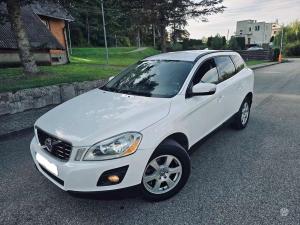 Balts Volvo XC60 2010 Viļņa, ar dzinēja tilpumu 2.40 L un nobraukumu 330 tūkst. km par 5650 €, foto 5 vietnē AUTOMOTO.COM.LV