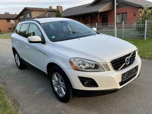 Balts Volvo XC60 2010 Šauļi, ar dzinēja tilpumu 2.40 L un nobraukumu 329 tūkst. km par 6599 €, foto 3 vietnē AUTOMOTO.COM.LV