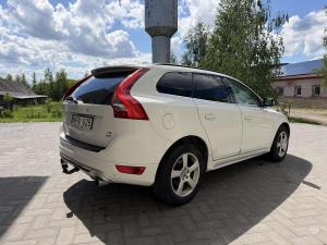 Balts Volvo XC60 2010 Šauļi, ar dzinēja tilpumu 2.40 L un nobraukumu 290 tūkst. km par 8500 €, foto 7 vietnē AUTOMOTO.COM.LV