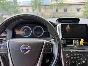 Balts Volvo XC60 2010 Šauļi, ar dzinēja tilpumu 2.40 L un nobraukumu 290 tūkst. km par 8500 €, foto 14 vietnē AUTOMOTO.COM.LV
