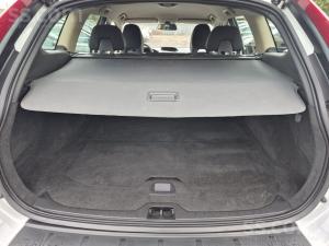 Balts Volvo XC60 2010 Daugavpils, ar dzinēja tilpumu 2.40 L un nobraukumu 0 tūkst. km par 9250 €, foto 18 vietnē AUTOMOTO.COM.LV