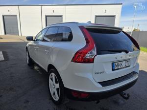 Balts Volvo XC60 2010 Kretinga, ar dzinēja tilpumu 2.40 L un nobraukumu 353 tūkst. km par 4995 €, foto 4 vietnē AUTOMOTO.COM.LV