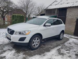 White Volvo XC60 2011 in Klaipeda, with an engine capacity of 2.00 L and mileage of 240 thousand km for 6250 €, photo 4 on AUTOMOTO.COM.LV