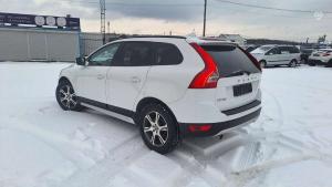 Balts Volvo XC60 2011 Kauņa, ar dzinēja tilpumu 2.40 L un nobraukumu 209 tūkst. km par 8450 €, foto 6 vietnē AUTOMOTO.COM.LV