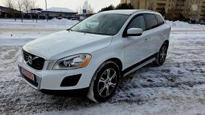 White Volvo XC60 2011 in Siauliai, with an engine capacity of 2.40 L and mileage of 345 thousand km for 7300 €, photo 5 on AUTOMOTO.COM.LV