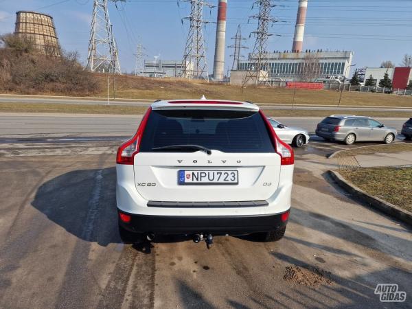 Balts Volvo XC60 2011 Kauņa, ar dzinēja tilpumu 2.00 L un nobraukumu 260 tūkst. km par 9500 €, foto 7 vietnē AUTOMOTO.COM.LV